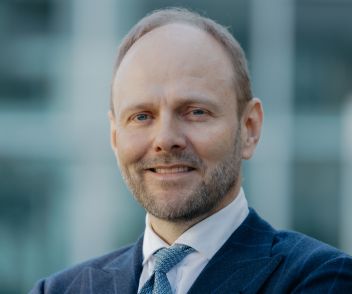 Leadership team | Allianz Commercial