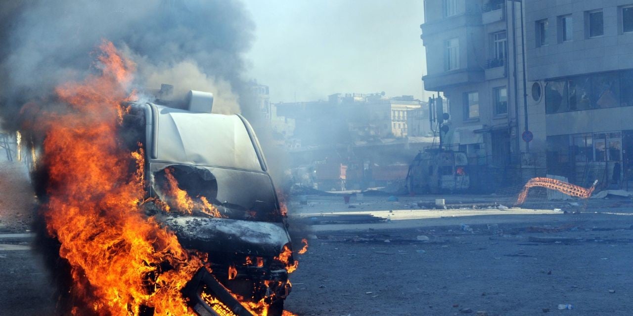 Political violence and civil unrest trends 2026 | Allianz Commercial
